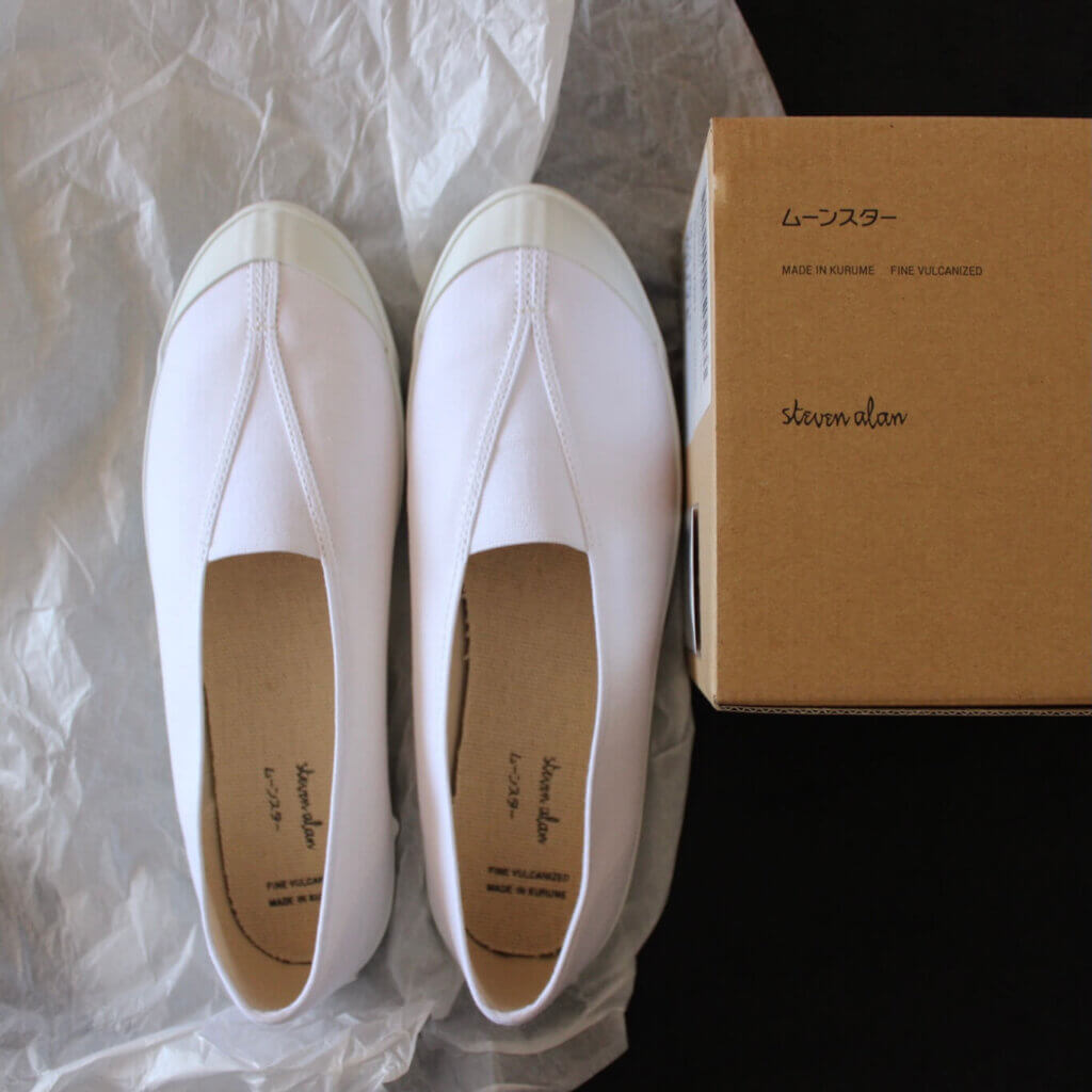 【ムーンスター】大人の上履き風シューズを購入！【リアル着こなし例5パターン】 | LEE