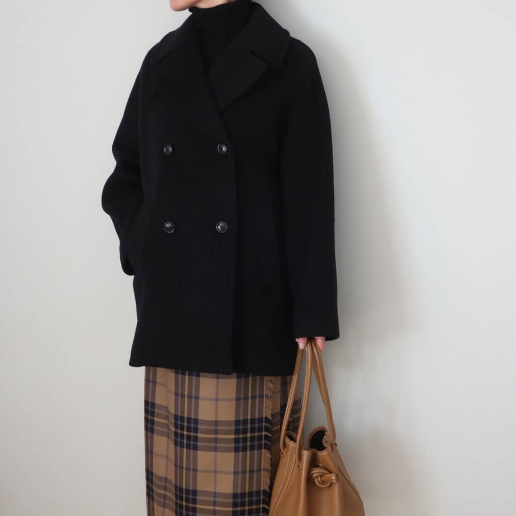 【新名品】着回し力抜群！TICCAのショートPコート | LEE