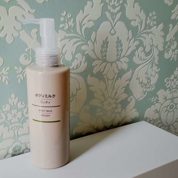 【無印良品】ボディミルクで癒されながら保湿して、ミニラーメンで小腹を満たす | LEE