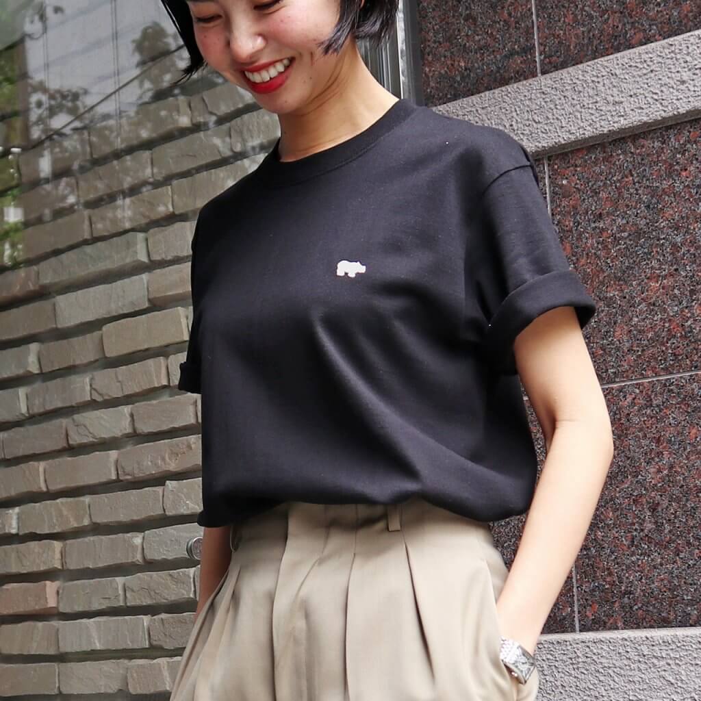 【注目のTシャツ2つを着比べ】LEE限定「12closet」「SCYE BASICS」今シーズン手に入れるべきTシャツはこれ！ | LEE