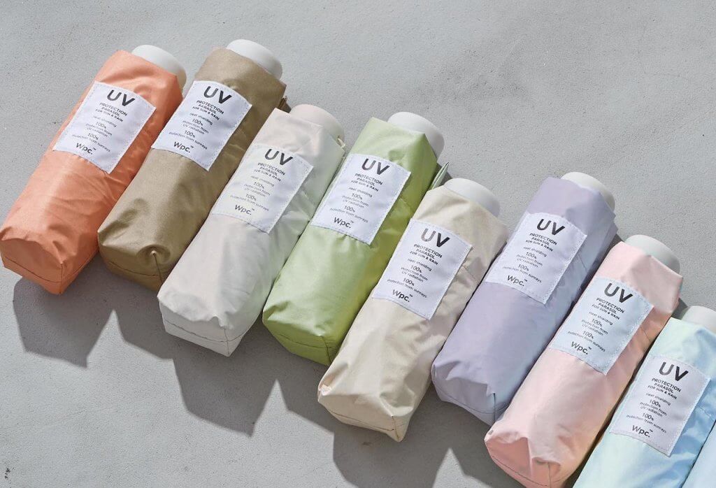 【Wpc.】大人気の軽量コンパクト晴雨兼用傘「ベビーパラソル」に新色が！【UVカット率100％・UPF50+】 | LEE
