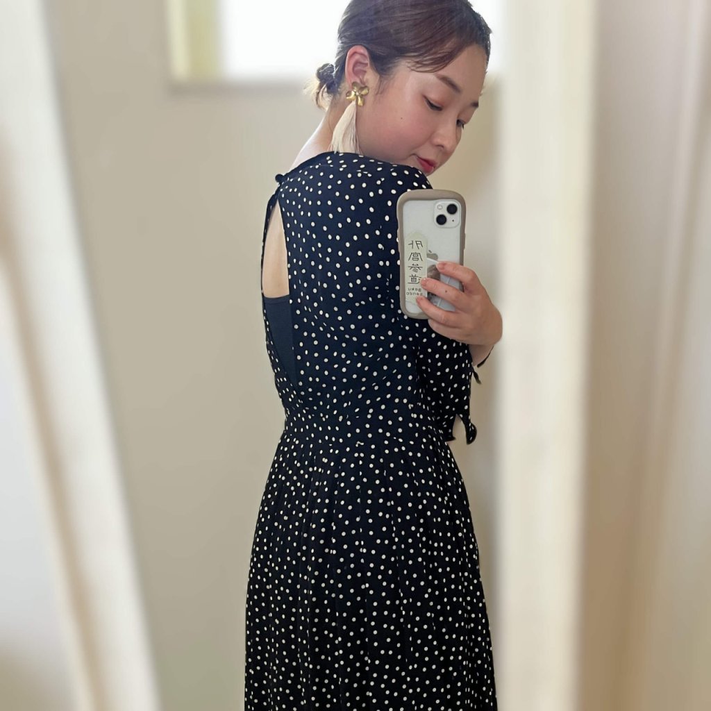 【GU】私も！スウェTxグレーで40代コーデ 001icoco | LEE