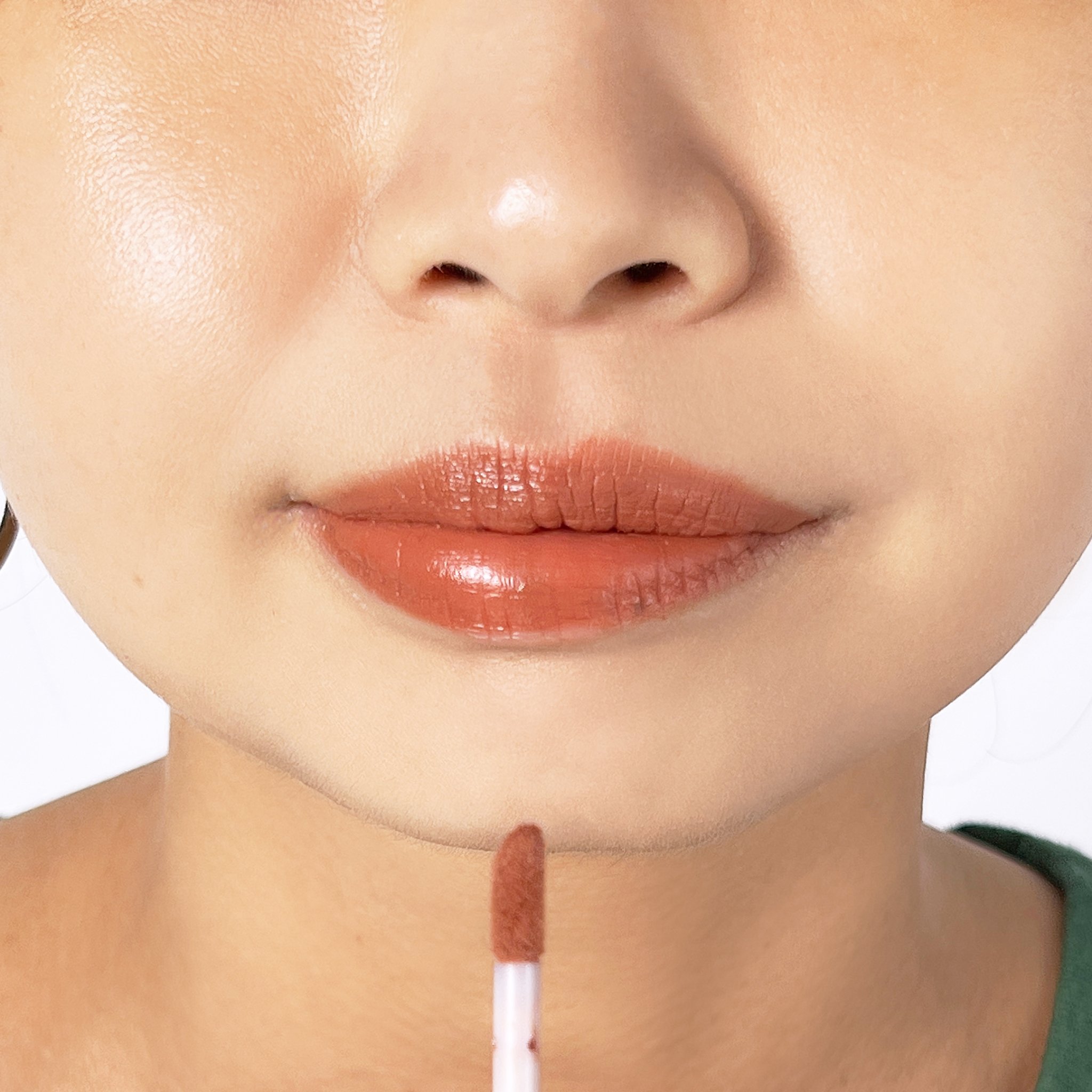 ピンク×イエローゴールドのアイカラーレーション新作にも注目！大人にぴったりのルナソル新作をお試し | LEE