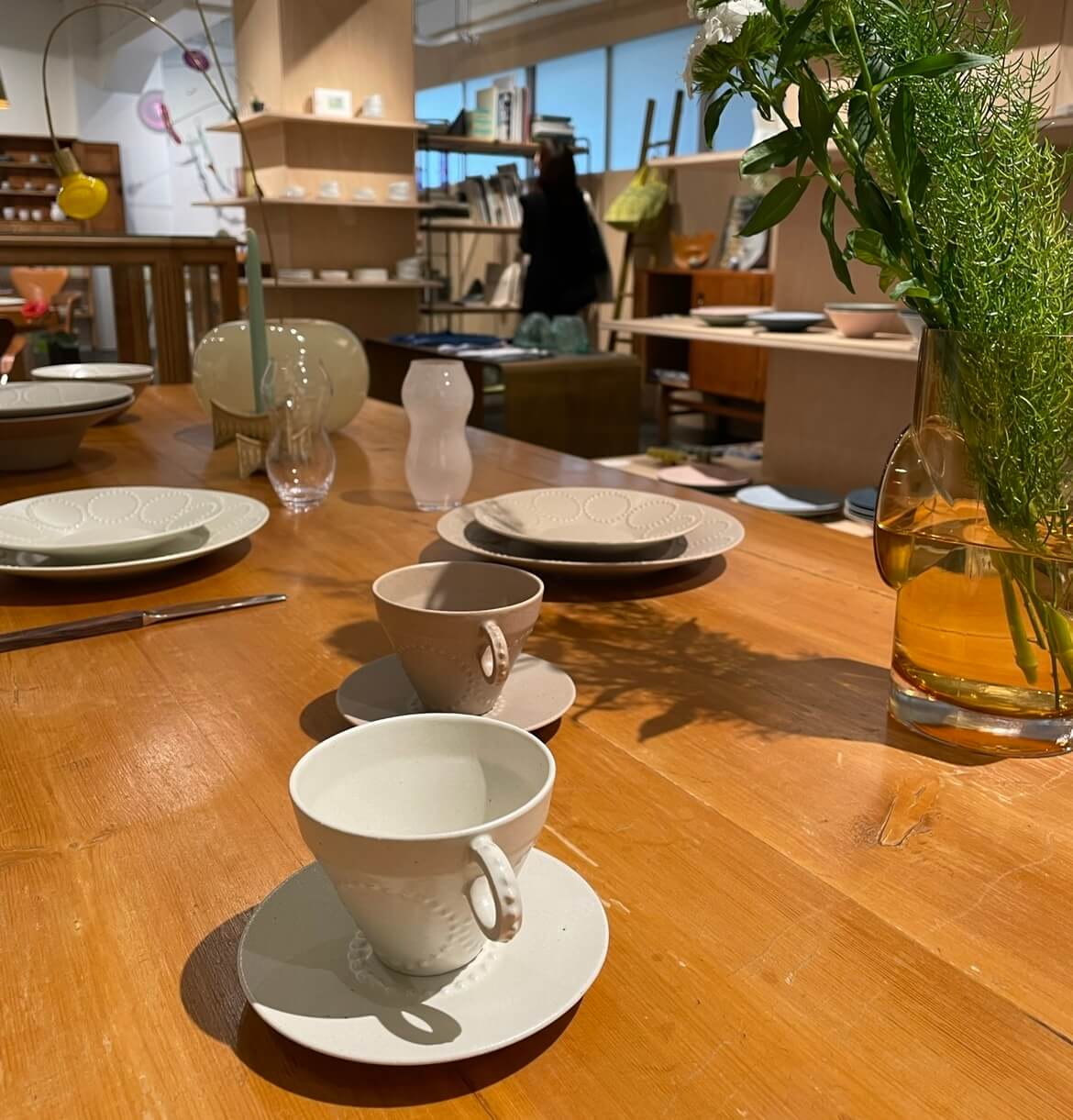 minä perhonen elävä | LEE