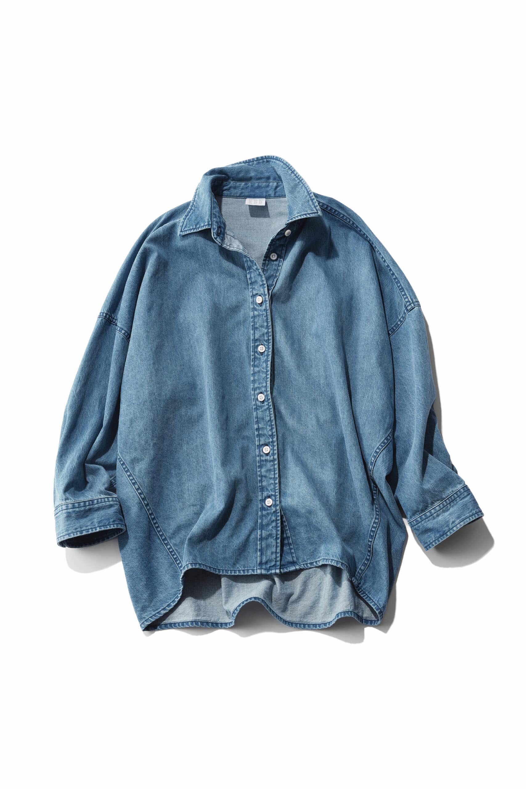 【本日発売！】エディター伊藤真知さん×12closetの4大コラボアイテムが登場！ | LEE