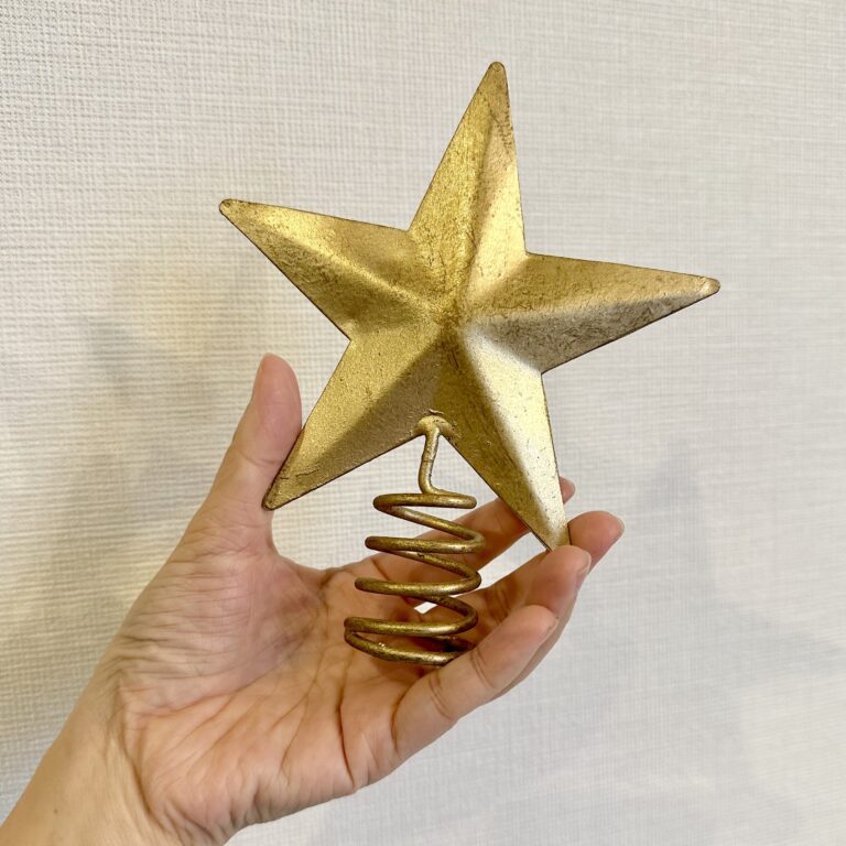 【ダイソー・ニトリ・LAKOLE等】クリスマスオーナメントを大量購入＆飾り付け！ | LEE