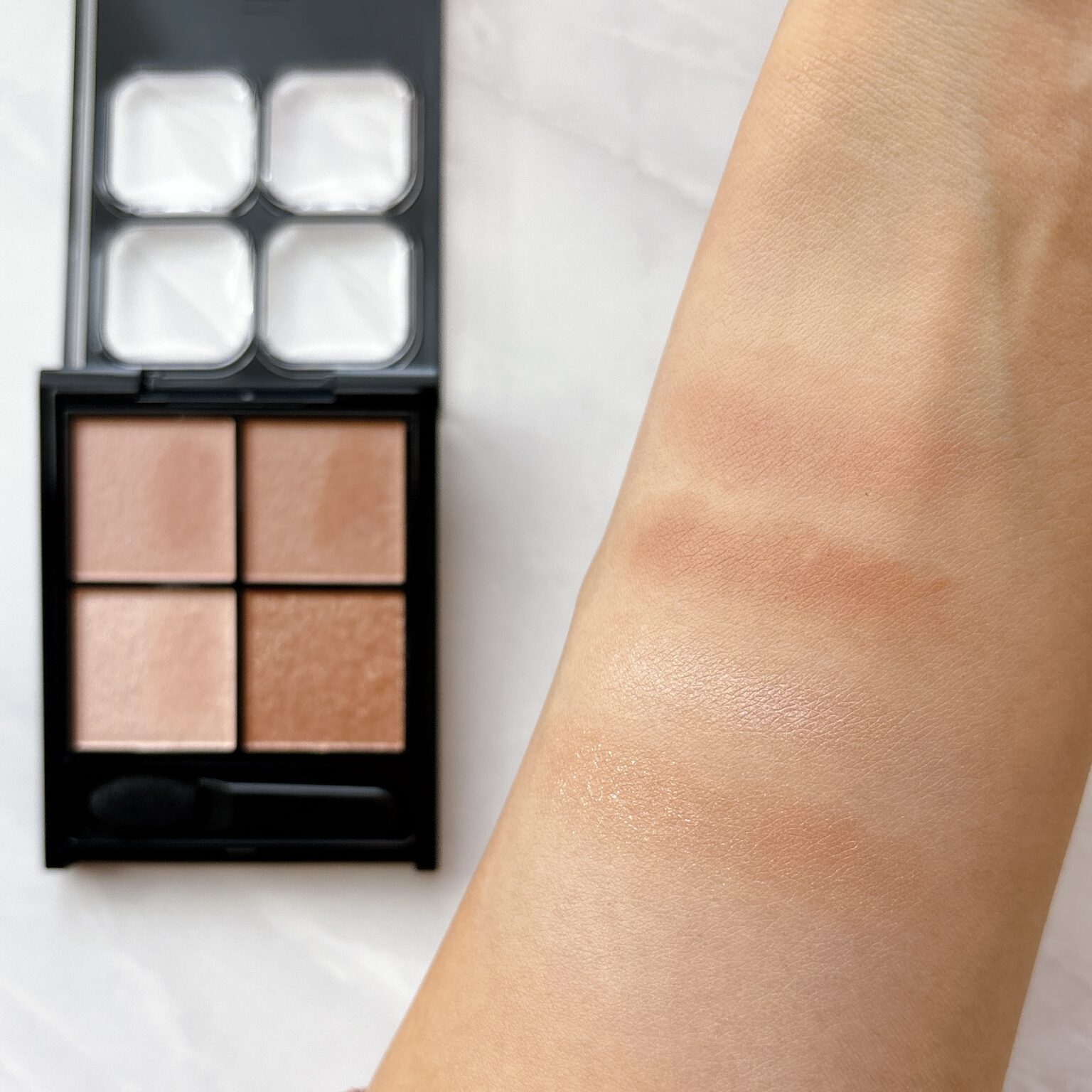 プチプラコスメの新作がすごい♪【KATE】のアイシャドウと【CANMAKE】のリップライナー レビュー | LEE