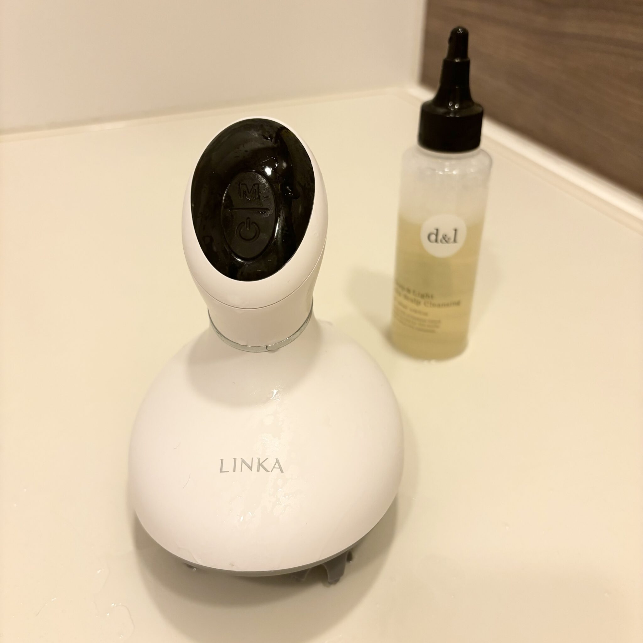 【uka】スカルプクレンジングで頭皮ケア中 | LEE