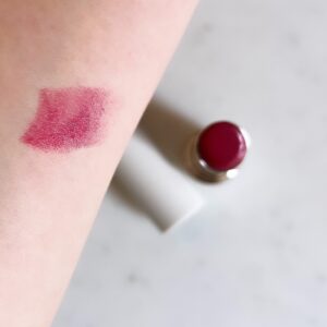 【30・40代LEE読者の愛用リップ5選】RMK、フジコ、KATE…最近買ったお気に入りをご紹介 | LEE