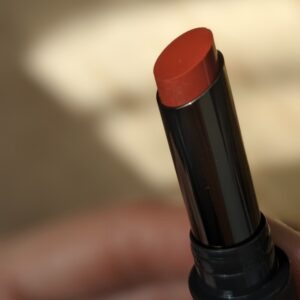 【30・40代LEE読者の愛用リップ5選】RMK、フジコ、KATE…最近買ったお気に入りをご紹介 | LEE