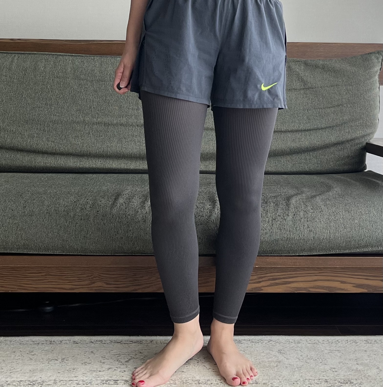 【Ballelite(バレリット)】無理せず「ながらケア」ができる着圧レギンス | LEE