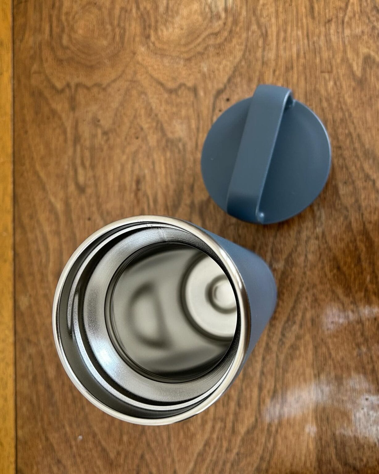 暑い秋の水分補給に！通勤通学にも【水筒、マイボトル19選】スタバの最新ボトル、無印良品、サーモスetc.愛用者のお気に入りから正しい洗い方まで！ | LEE