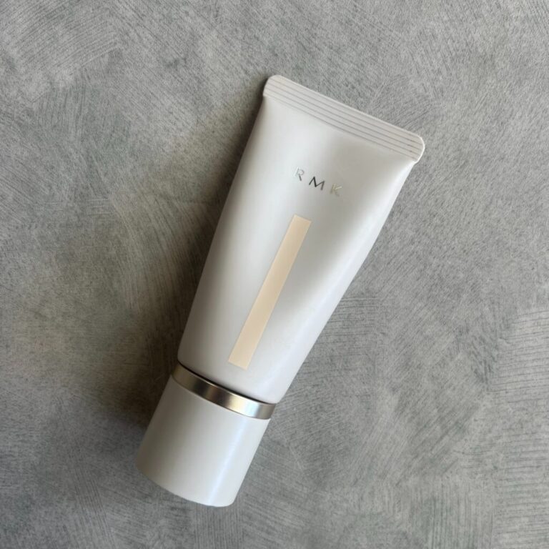 【30代＆40代ママが購入した新作ファンデーションを拝見！】RMK、マキアージュの使用感をレビュー♪【2024秋】 | LEE