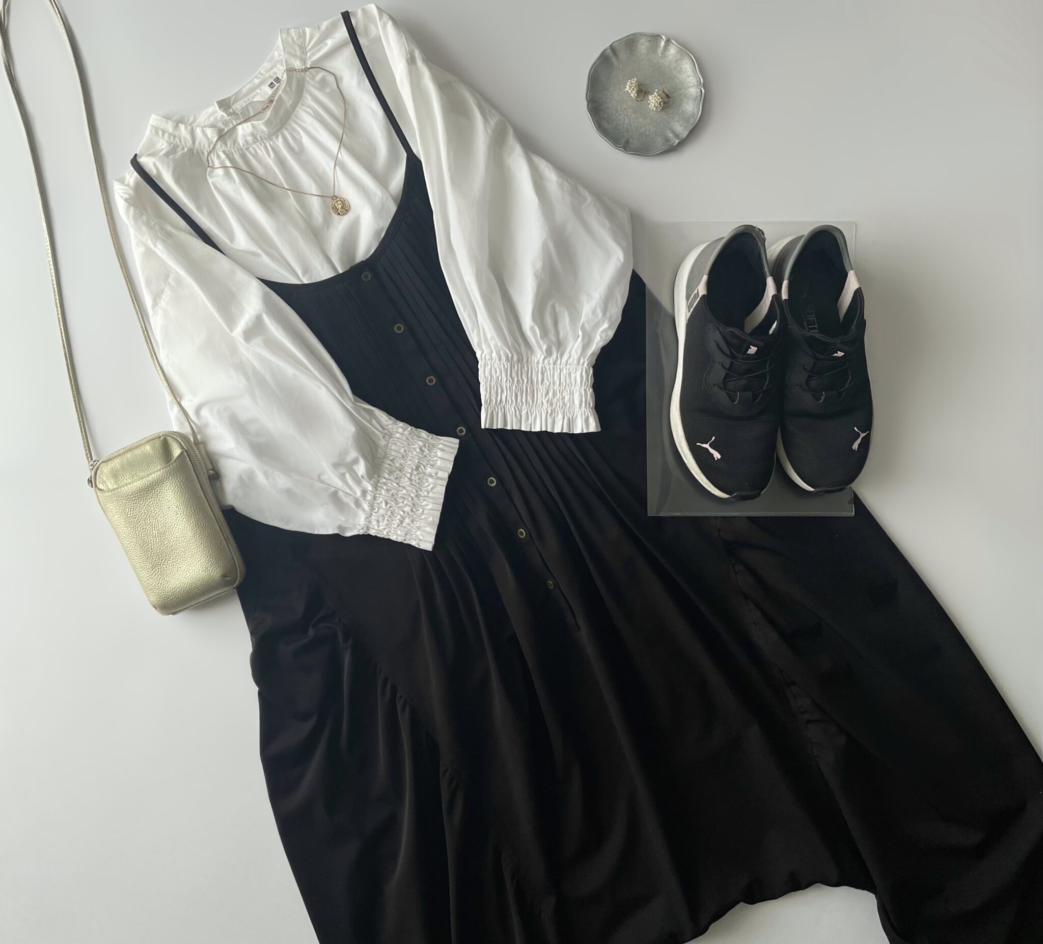 【5days】ユニクロ・GUだらけで雨降り続きの10月下旬コーデ。 | LEE