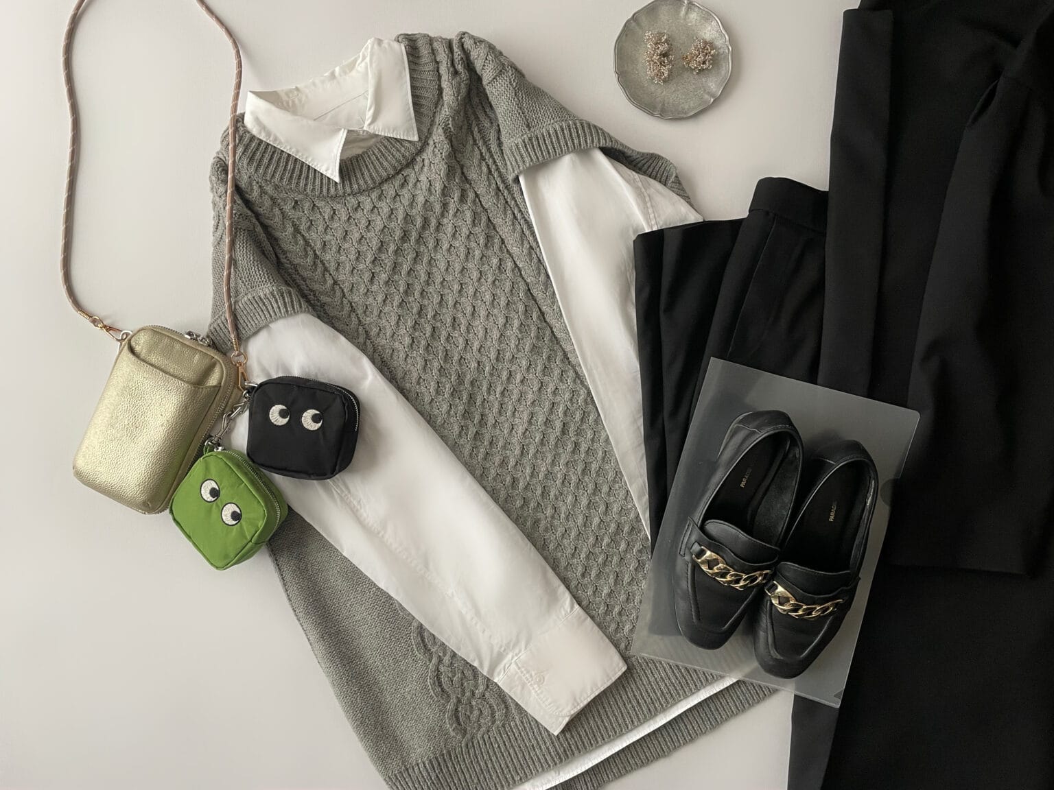 【5days】ユニクロ・GU・しまむら・無印良品で地味色コーデ。2024年11月中旬＃なに着てた | LEE