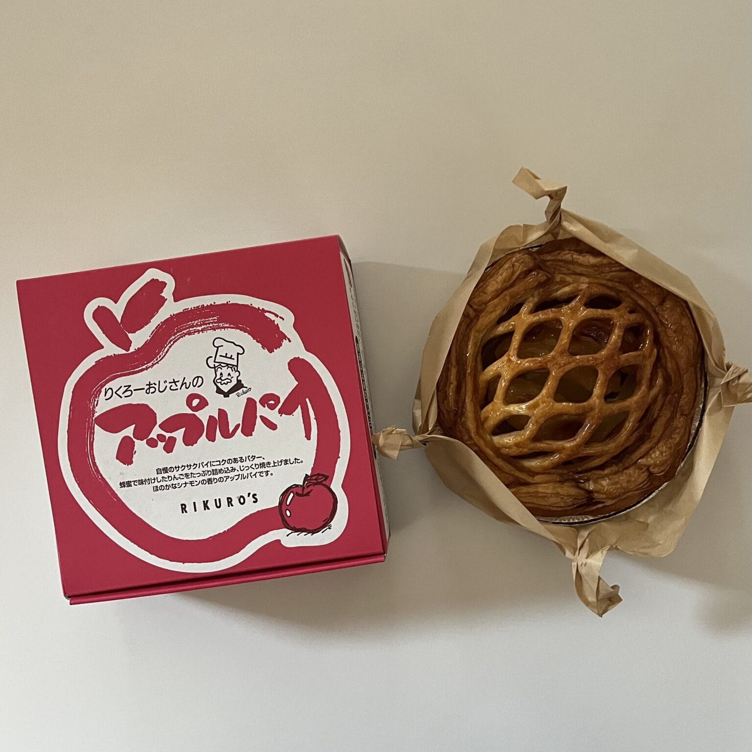 大阪土産に【りくろーおじさん】のチーズケーキとアップルパイを購入しました | LEE