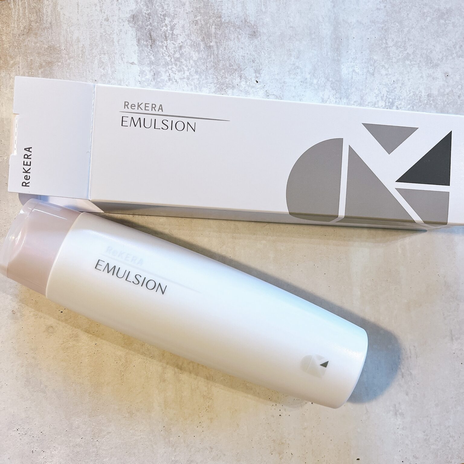 【ReKERA EMULSION/リケラエマルジョン】カラーリングでパサつくヘアを補修 | LEE