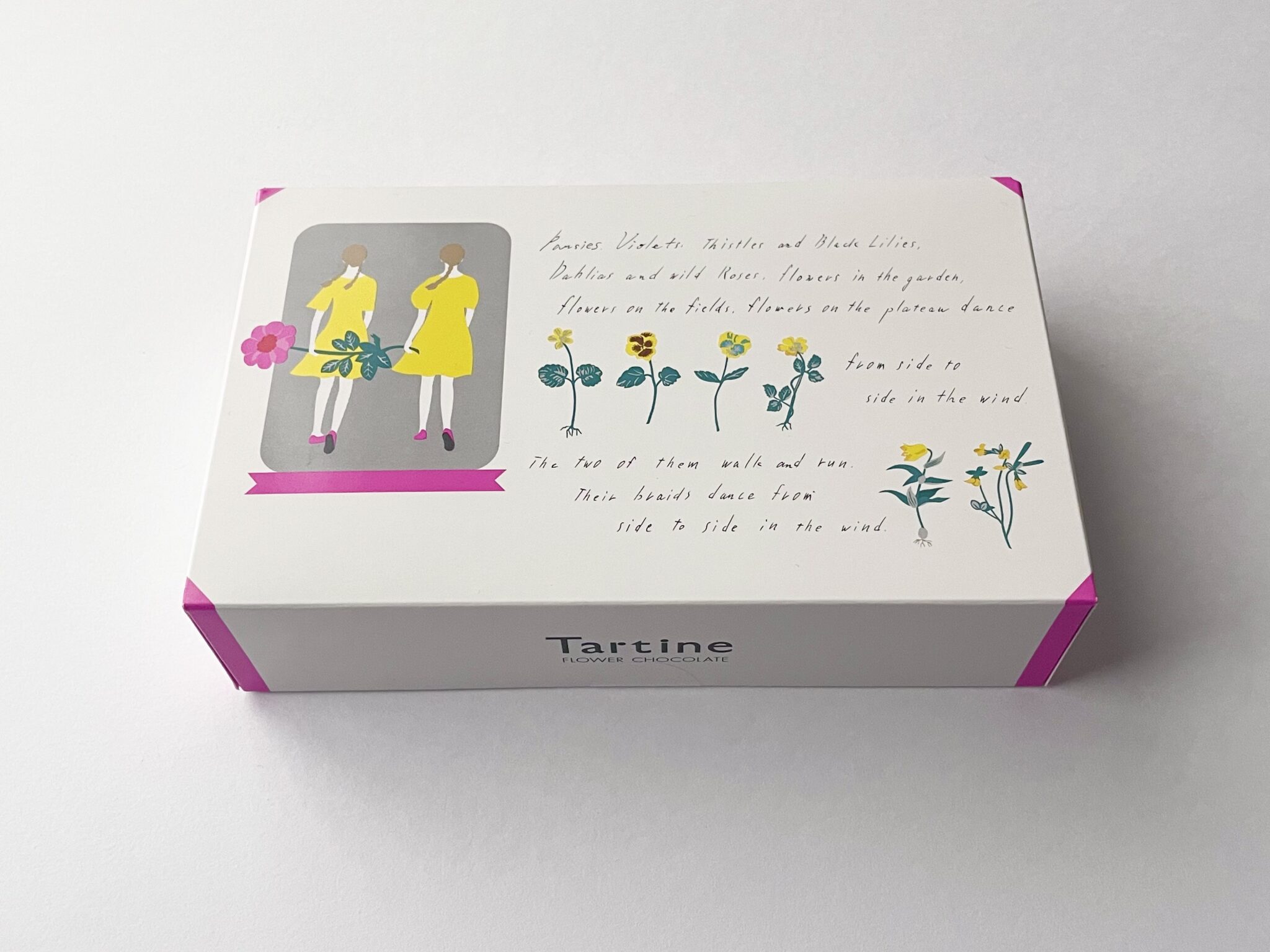 双子姉妹はそのままに。“花とチョコレート”をまとった新タルティン（Tartine）誕生！ | LEE