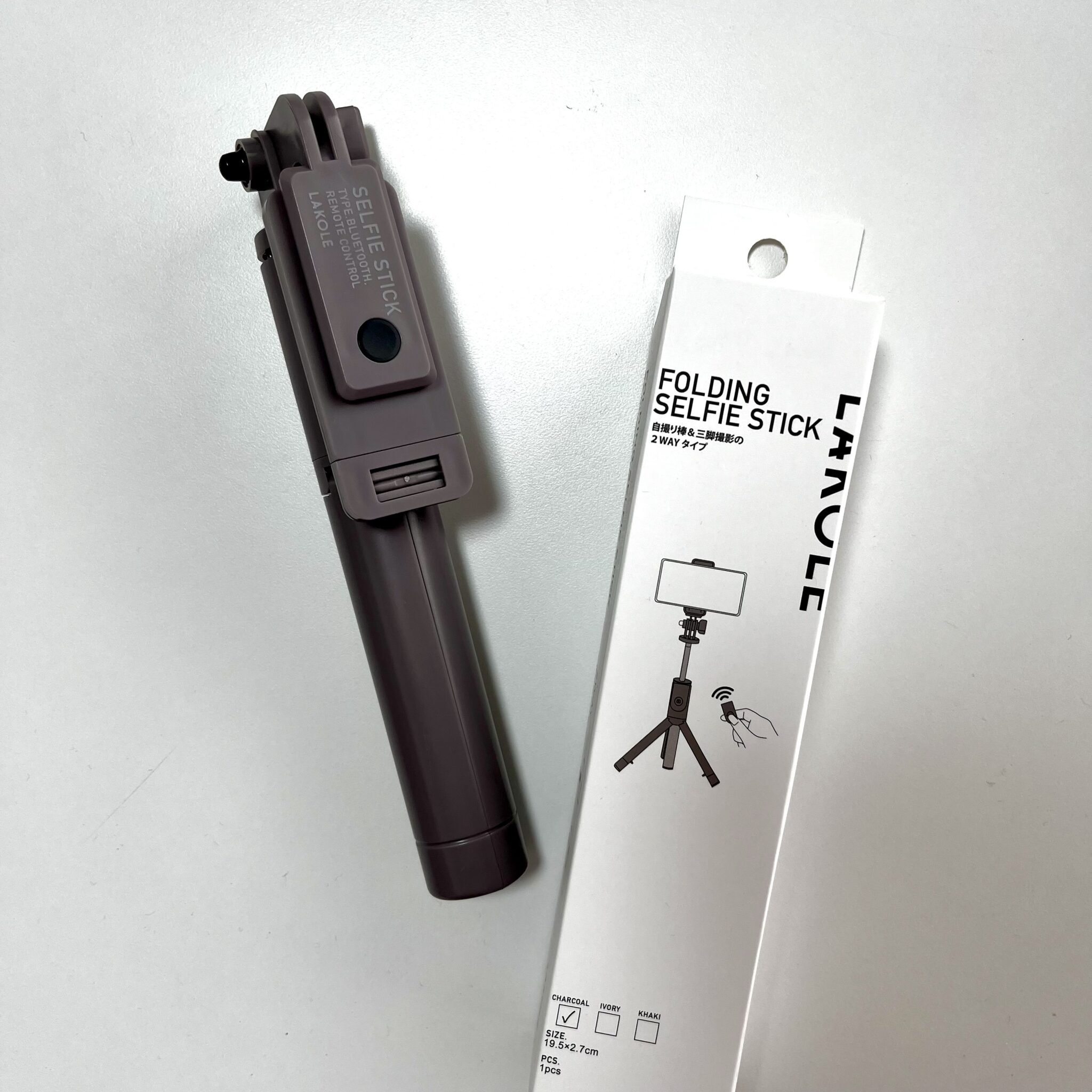 【LAKOLE】で購入！「リモコン付き自撮り棒」と「おにぎりポーチ」 | LEE