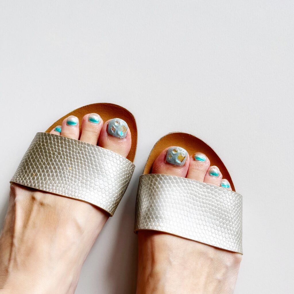 【ohora】40代ママが選んだ夏ネイル5選 | LEE