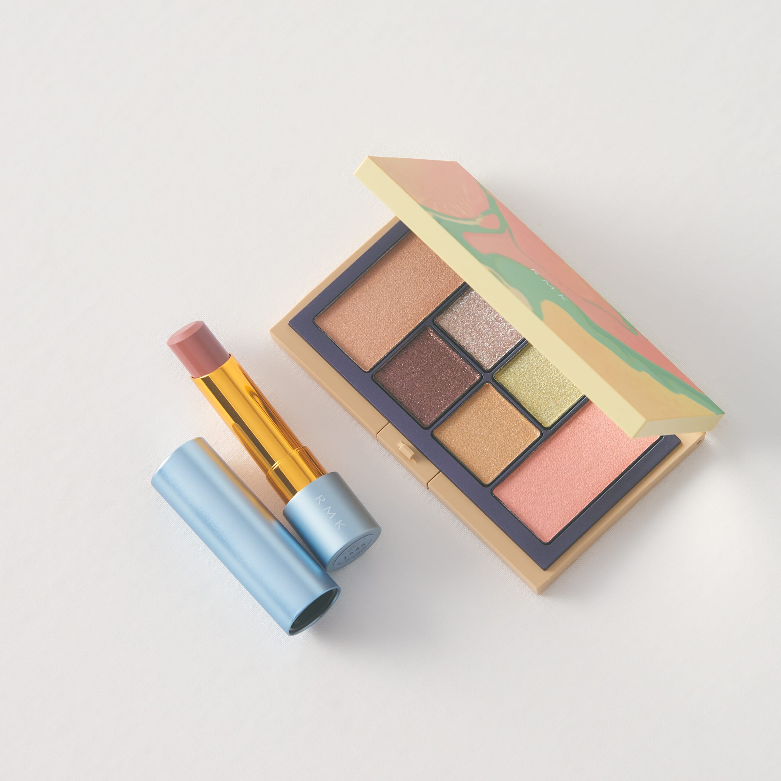 テラコッタやブロンズが素敵！【RMK ホリデーコレクション】は大胆な色彩の特別なアイパレットやリップ | LEE