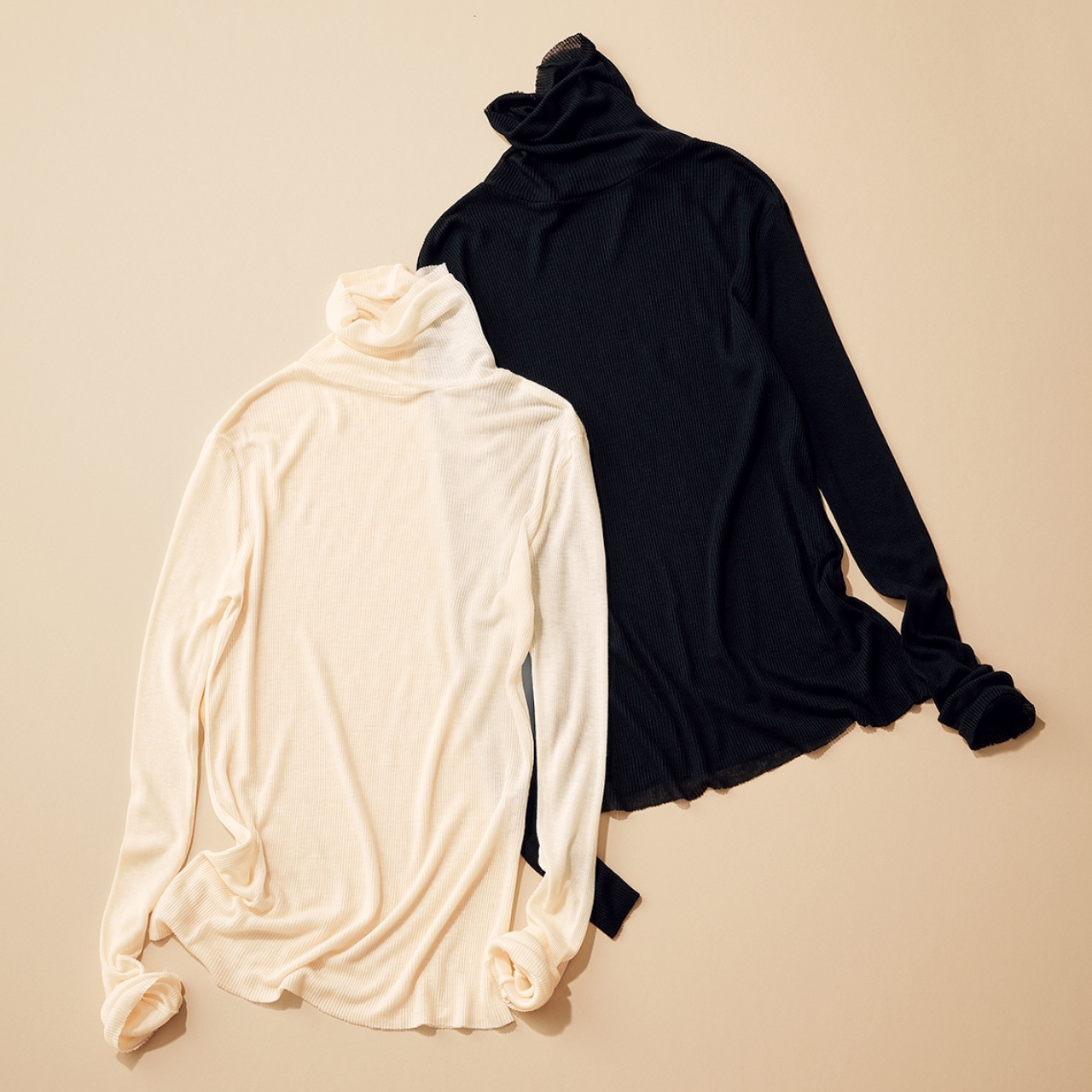 累計2000枚超え！人気タートルの最新版はレイヤードに最適なカシミヤカットソー【12closet】 | LEE