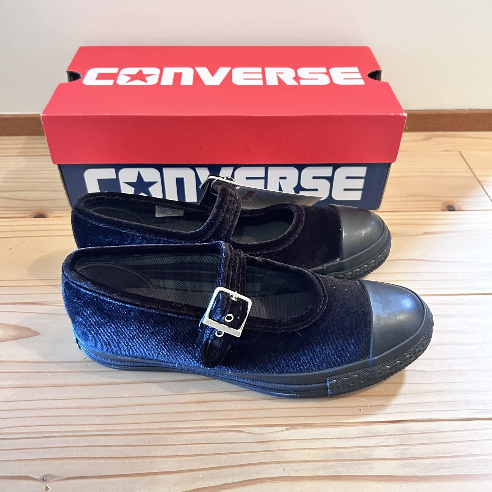 【CONVERSE ALLSTAR】歩きやすい！ストラップシューズを購入しました。 | LEE